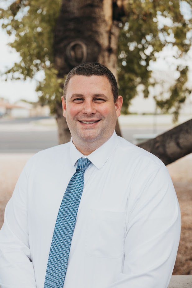 Meet Our Doctors – Caffall Dental Care